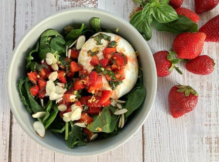 The Best Recipe for Strawberry Spinach Salad | Live Each Day